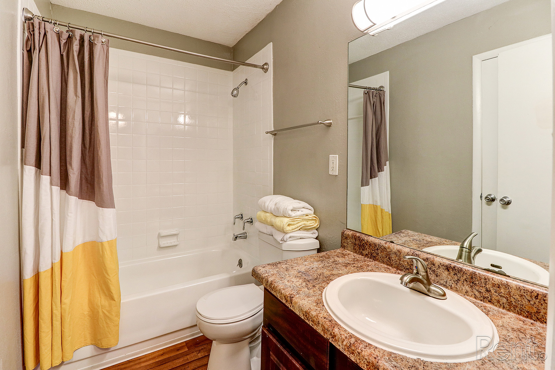 Gallery - 100 Inverness